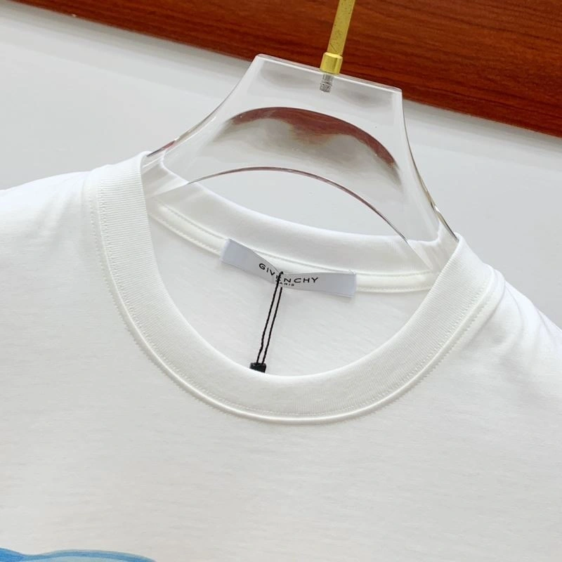 Inexpensive Givenchy T-Shirts