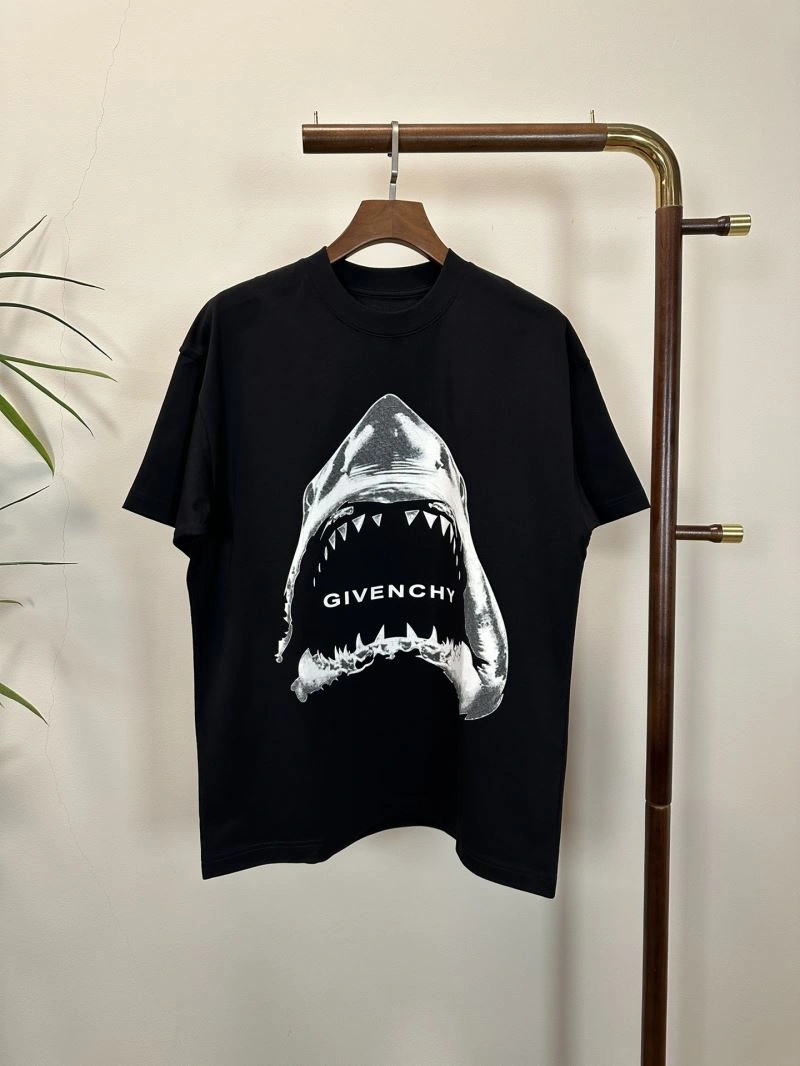 Givenchy T-Shirts