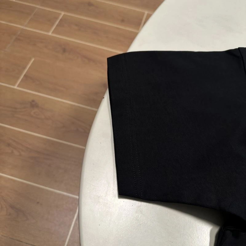 Accurate model Givenchy T-Shirts