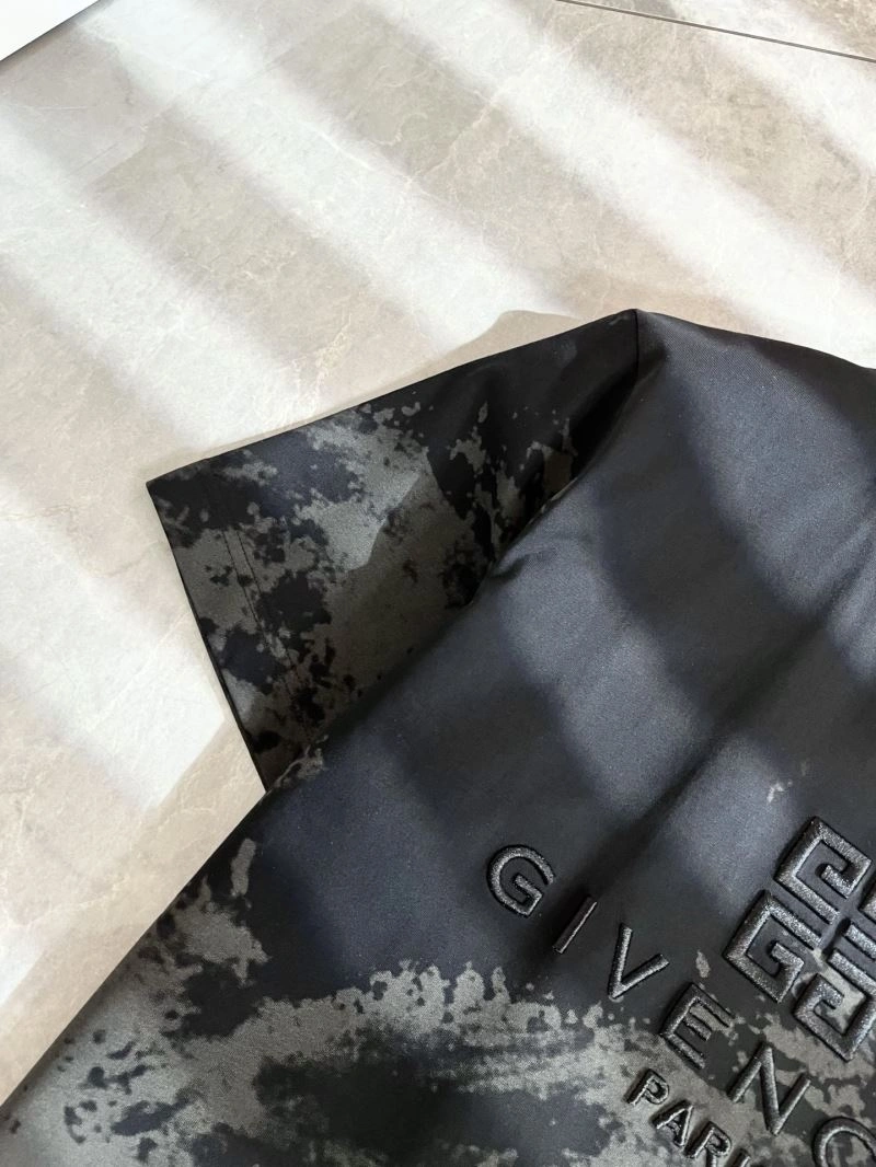 High fidelity Givenchy T-Shirts