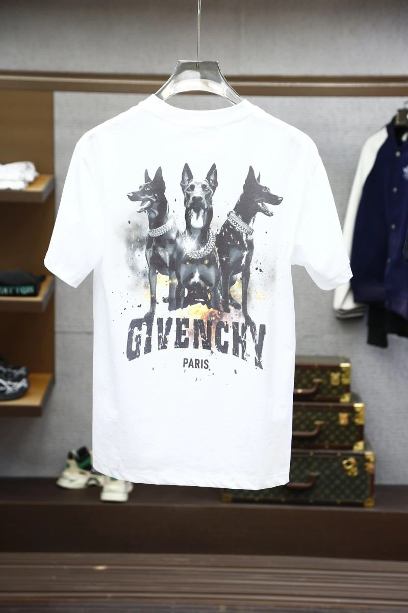 Reasonably priced Givenchy T-Shirts