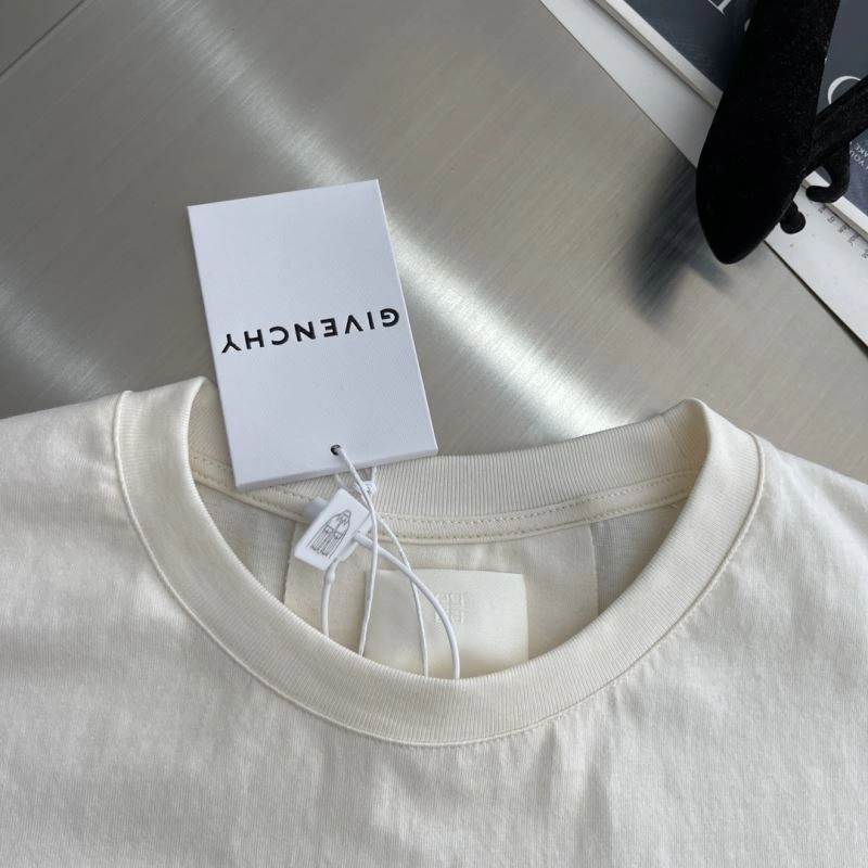 High accuracy Givenchy T-Shirts