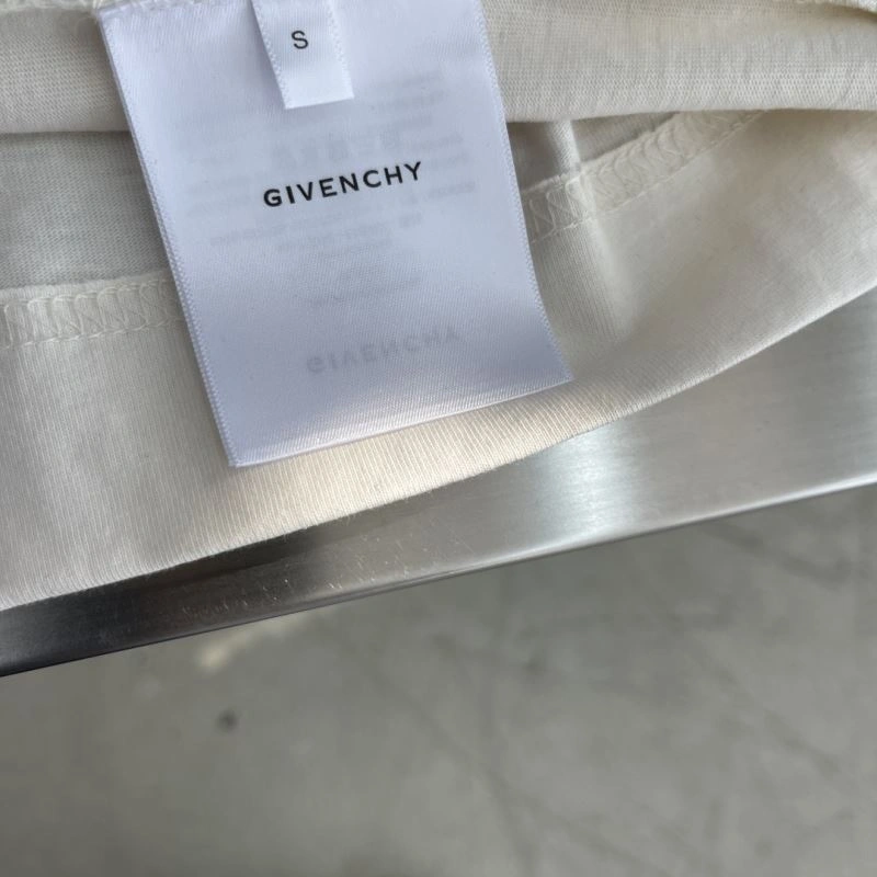 High accuracy Givenchy T-Shirts