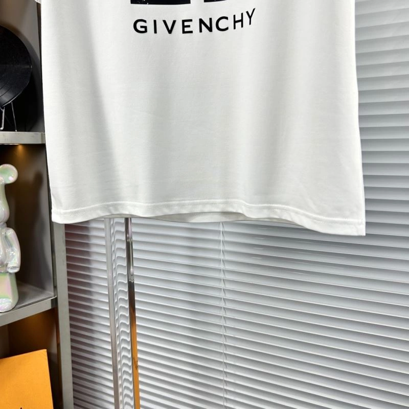 Low-cost Givenchy T-Shirts