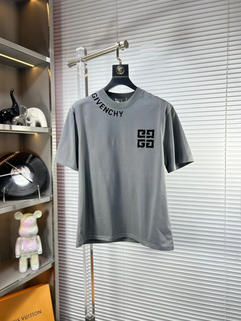 Givenchy T-Shirts