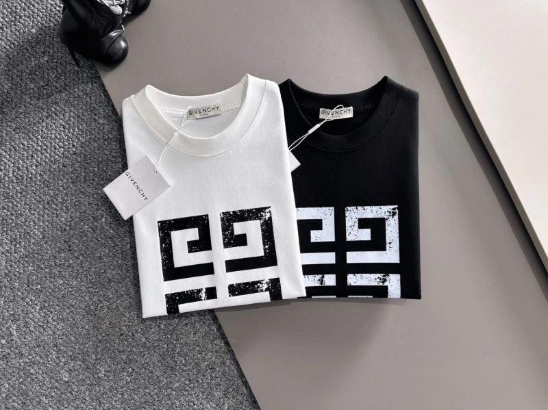 Givenchy T-Shirts