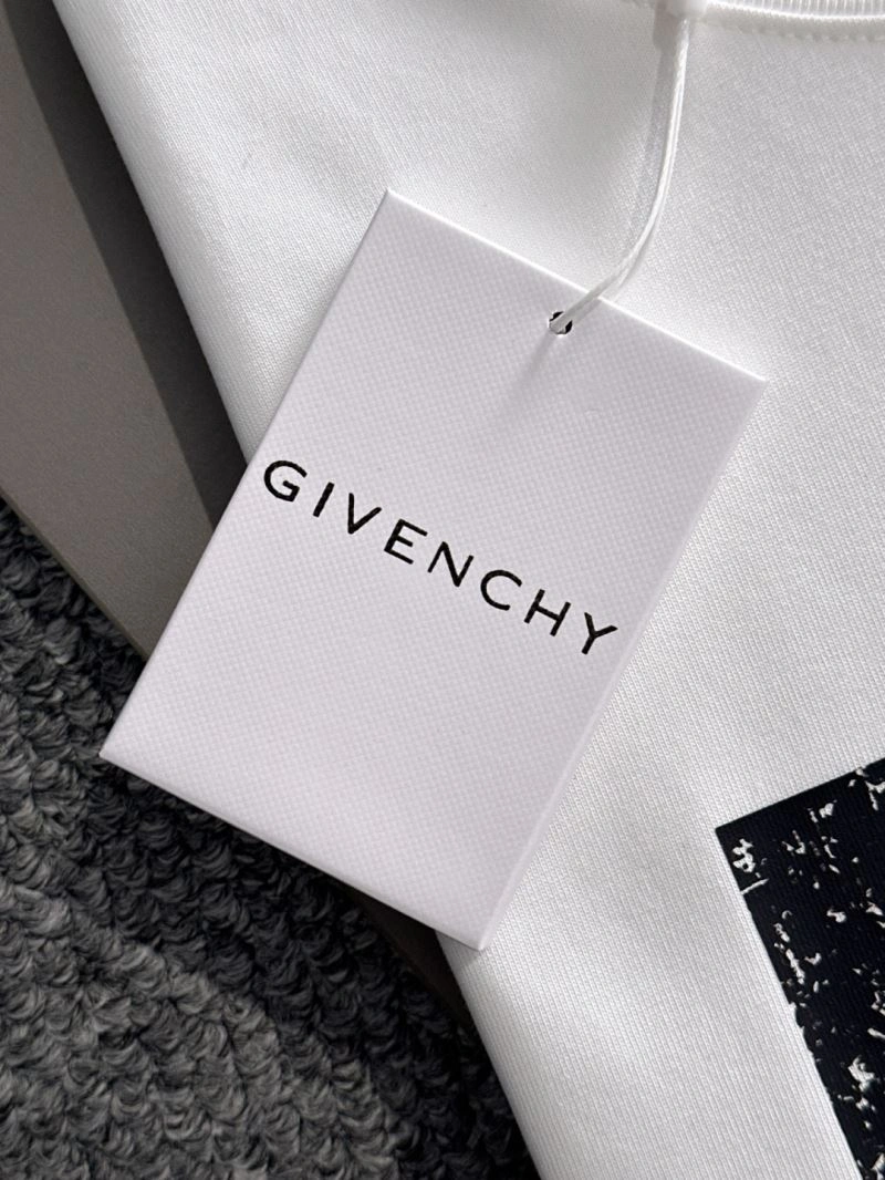 Original Givenchy T-Shirts