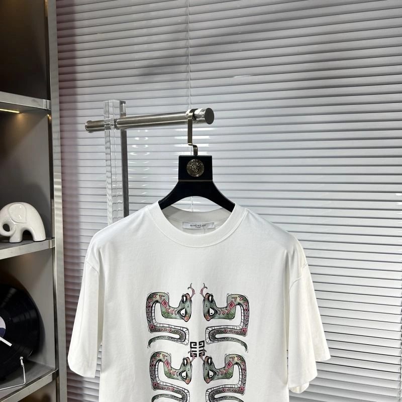 Indistinguishable Givenchy T-Shirts