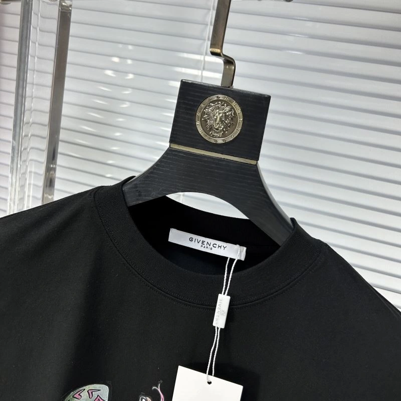 Factory-made Givenchy T-Shirts