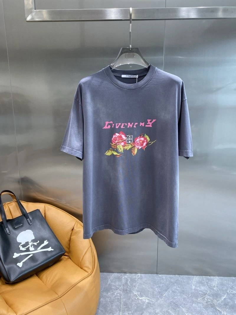 Givenchy T-Shirts