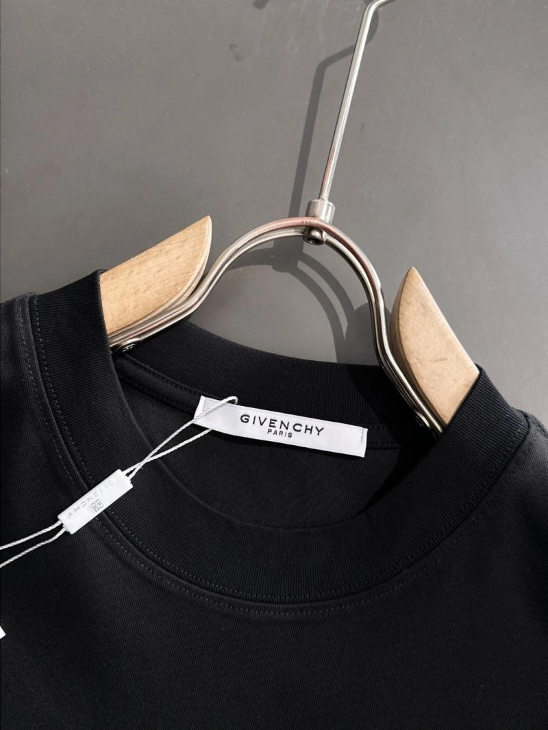Top match Givenchy T-Shirts