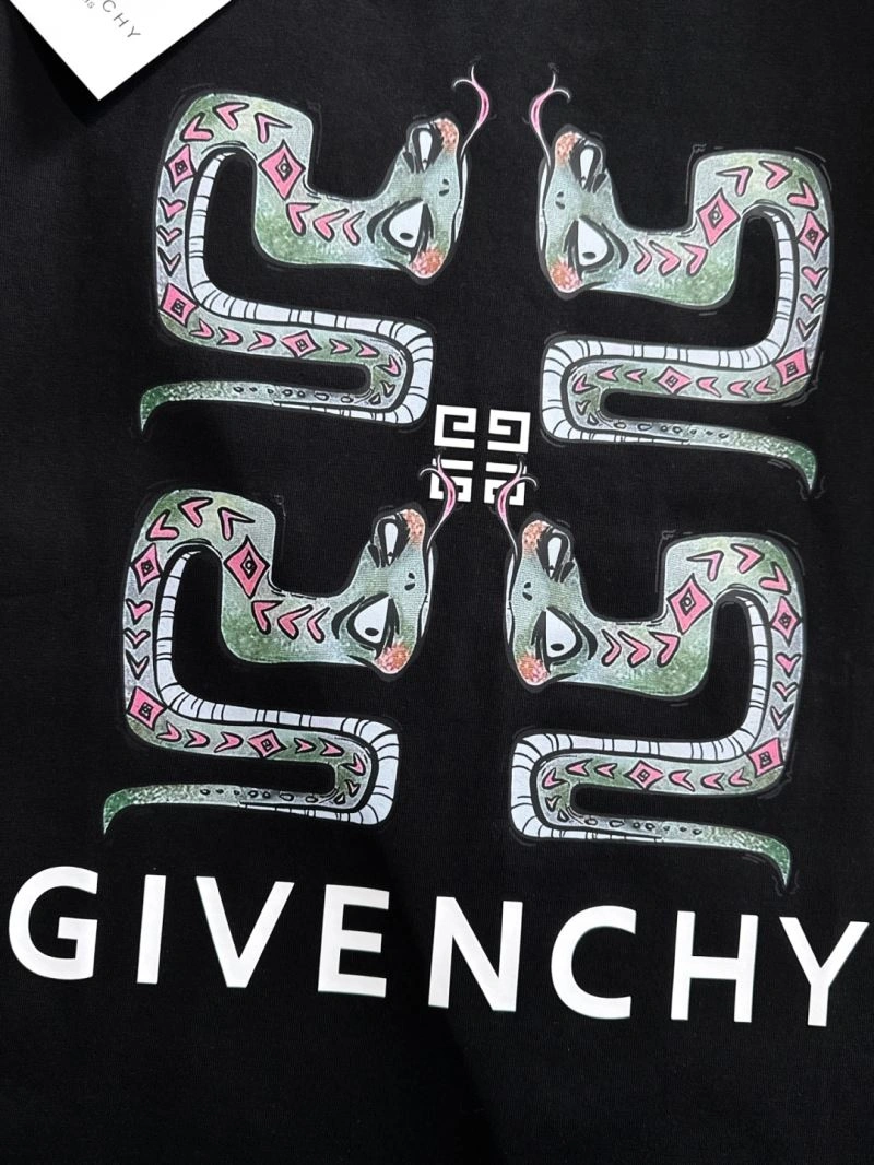 Top match Givenchy T-Shirts