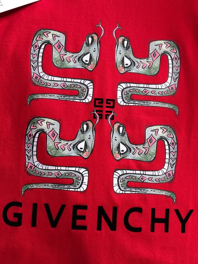 Reasonably priced Givenchy T-Shirts
