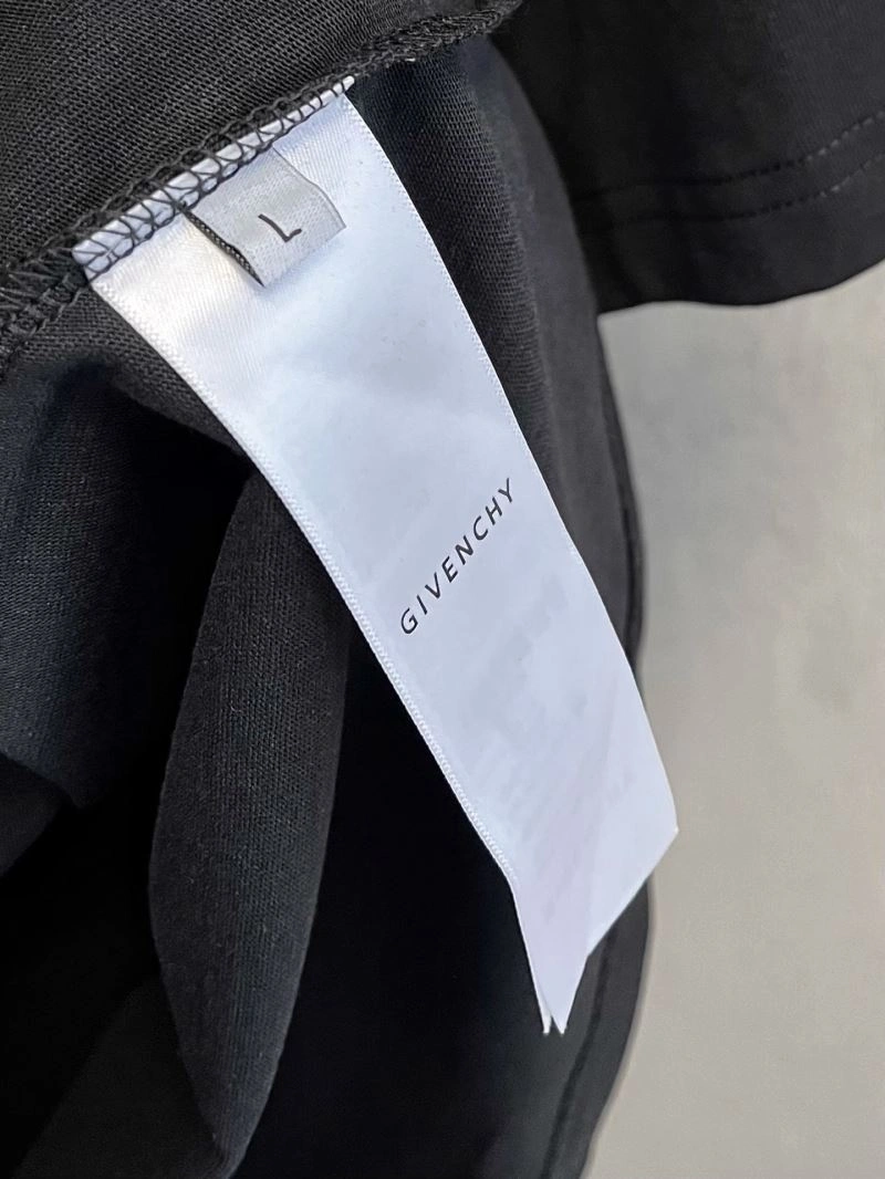 Brand-original Givenchy T-Shirts