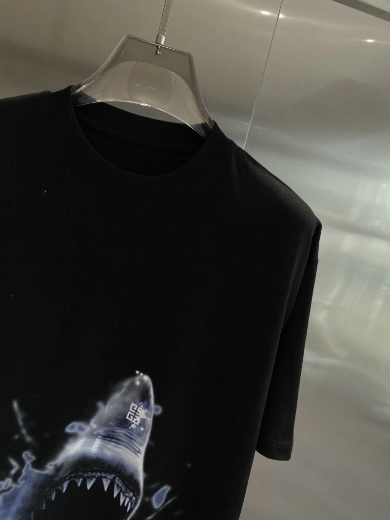 1:1 copy Givenchy T-Shirts