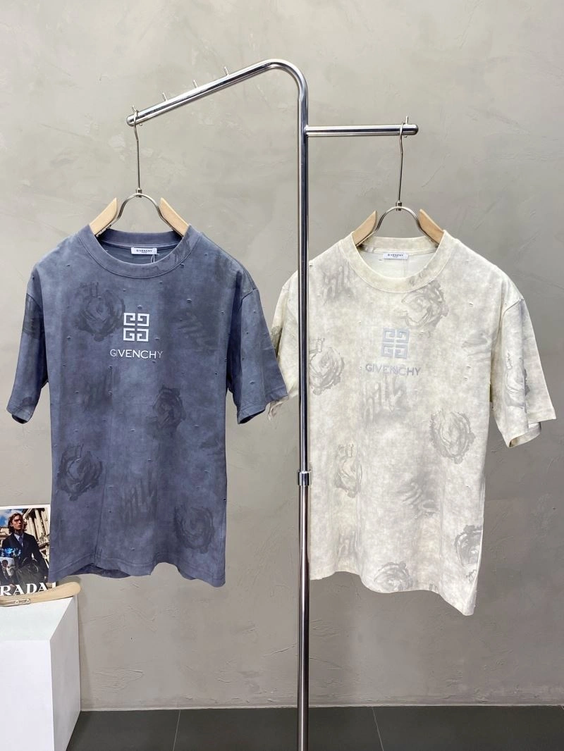 Givenchy T-Shirts
