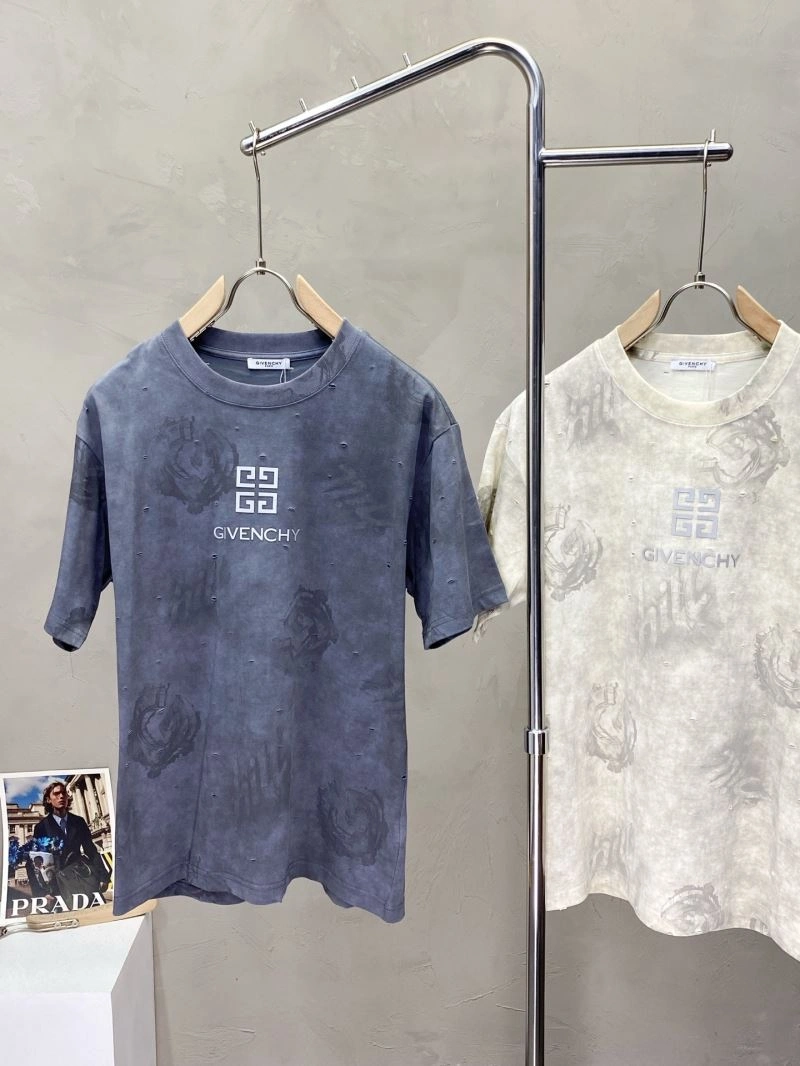 Inexpensive Givenchy T-Shirts