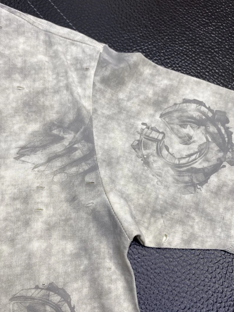 Inexpensive Givenchy T-Shirts