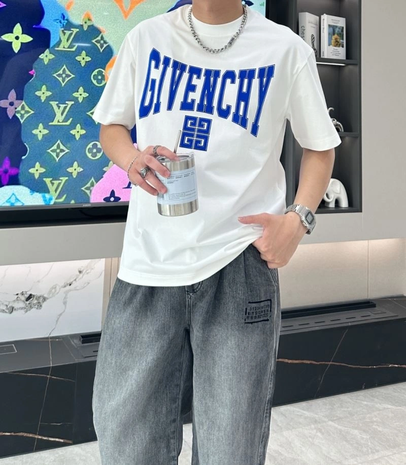Givenchy T-Shirts