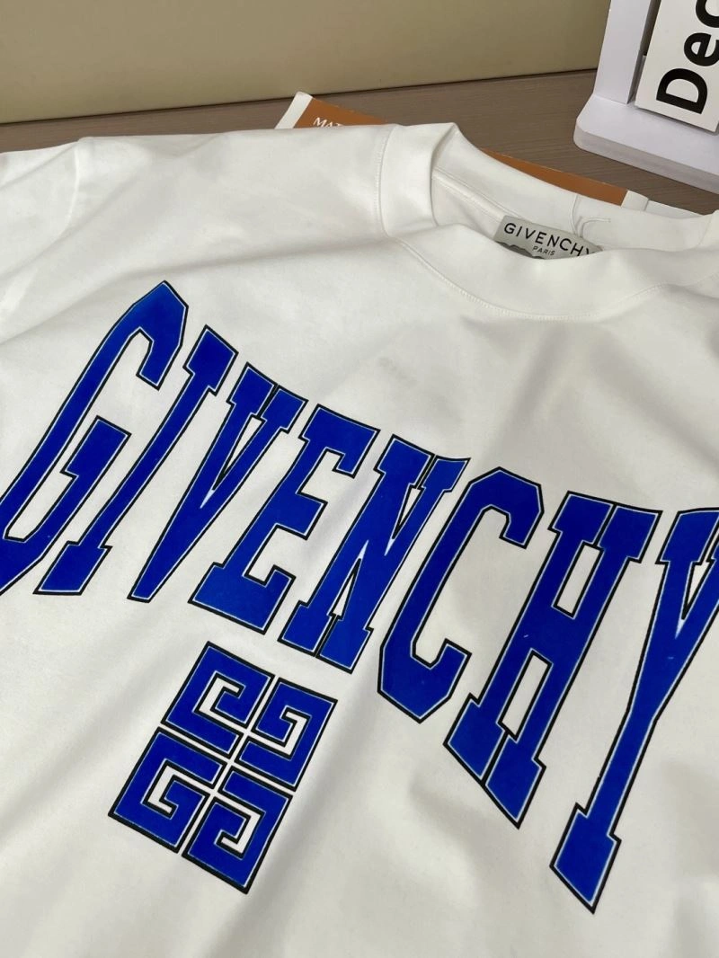 Economical Givenchy T-Shirts