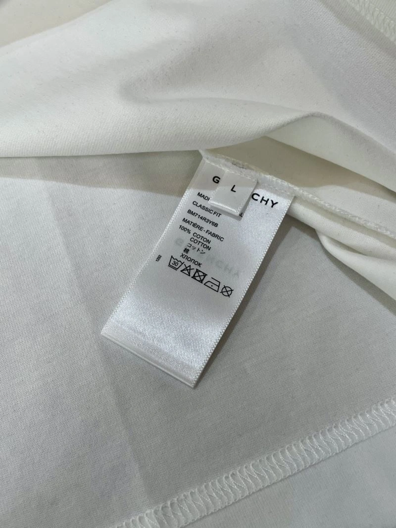 Economical Givenchy T-Shirts