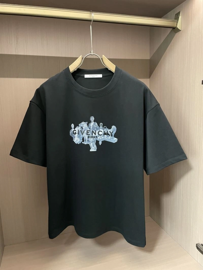 Givenchy T-Shirts