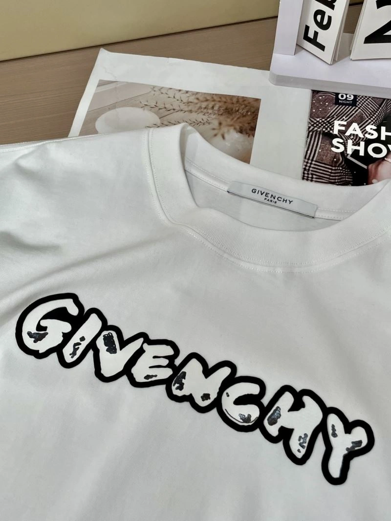 Reasonably priced Givenchy T-Shirts