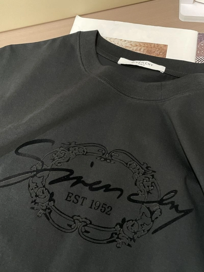 High accuracy Givenchy T-Shirts
