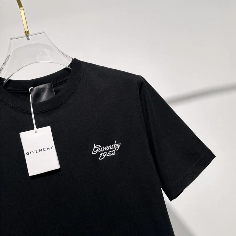 Top match Givenchy T-Shirts