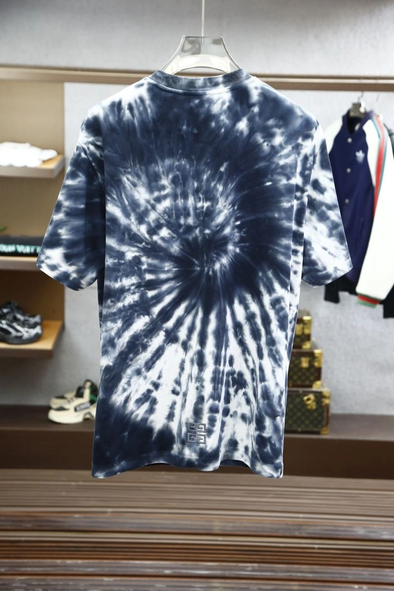High accuracy Givenchy T-Shirts