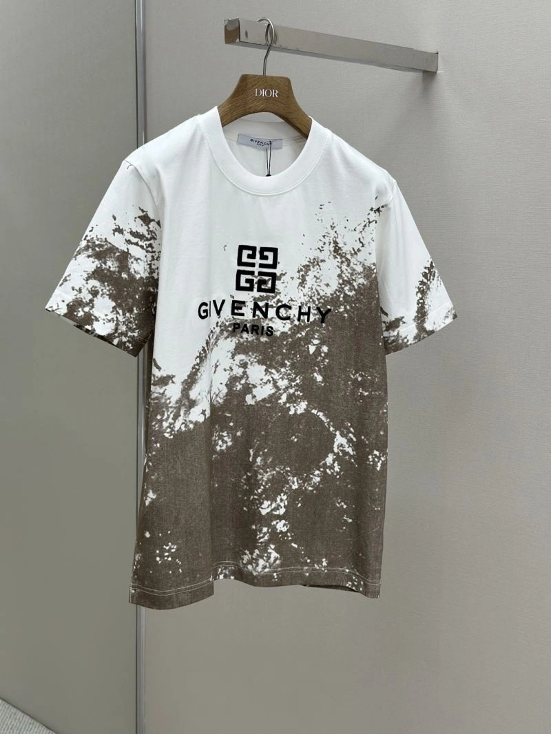 Indistinguishable Givenchy T-Shirts