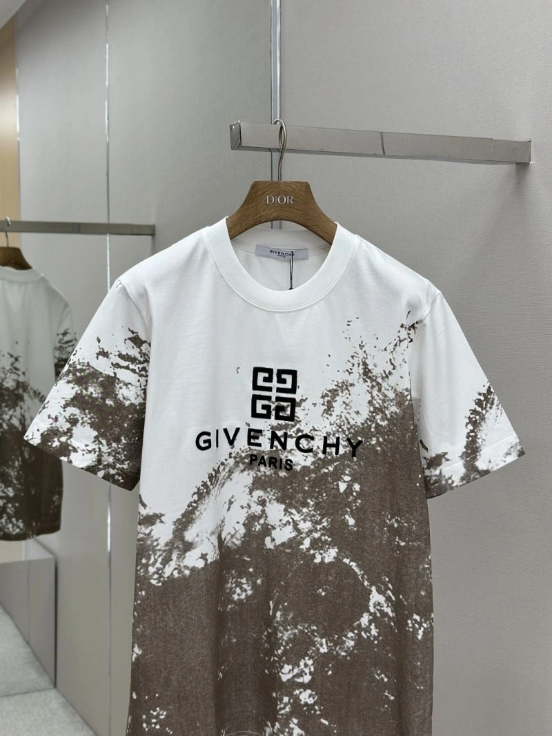 Indistinguishable Givenchy T-Shirts