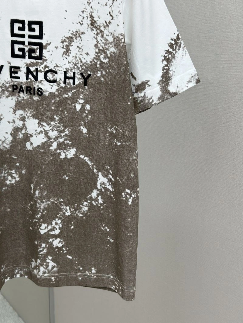 Indistinguishable Givenchy T-Shirts