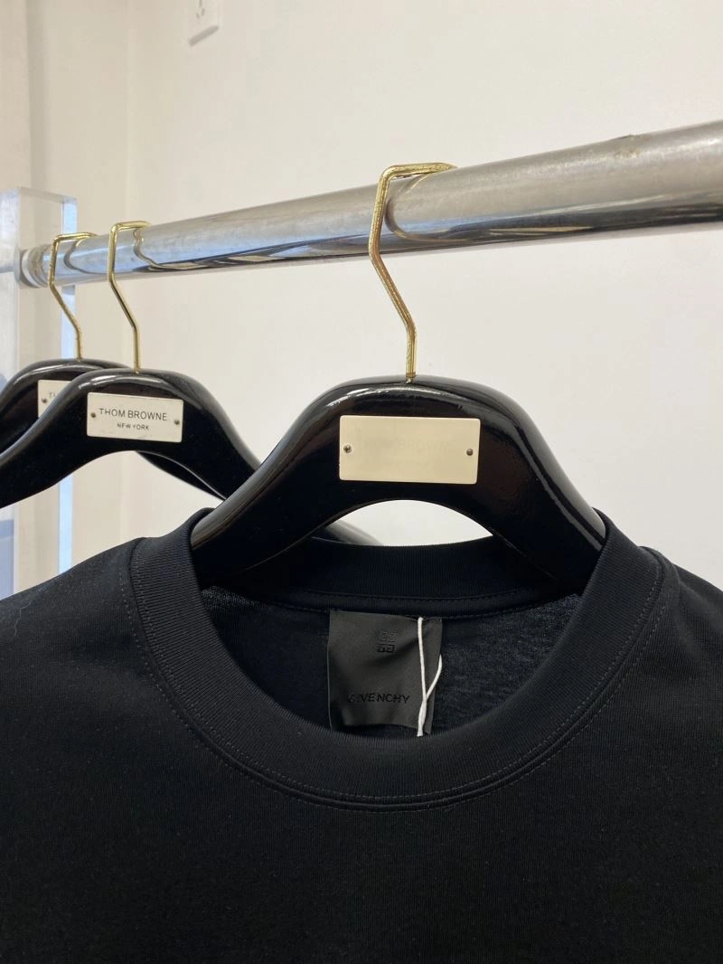 Affordable Givenchy T-Shirts