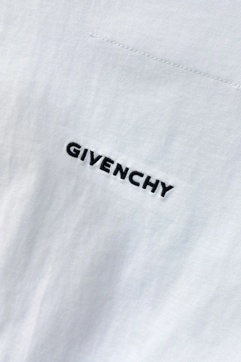 High accuracy Givenchy T-Shirts