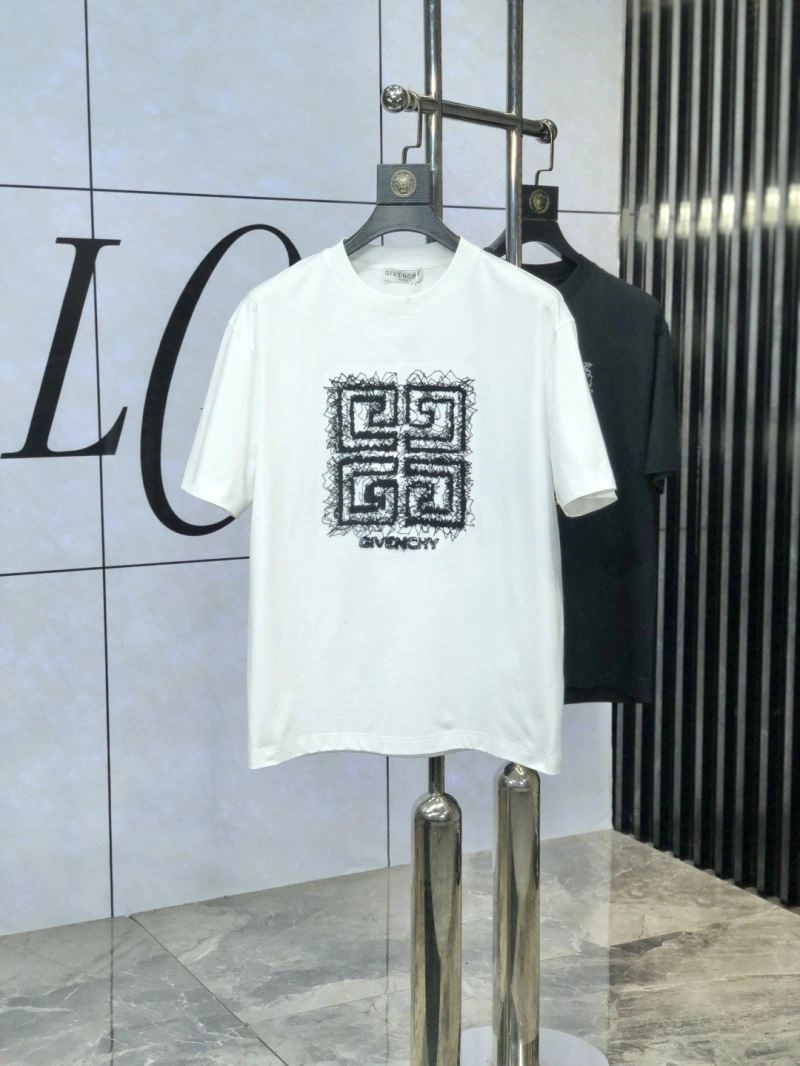 Givenchy T-Shirts