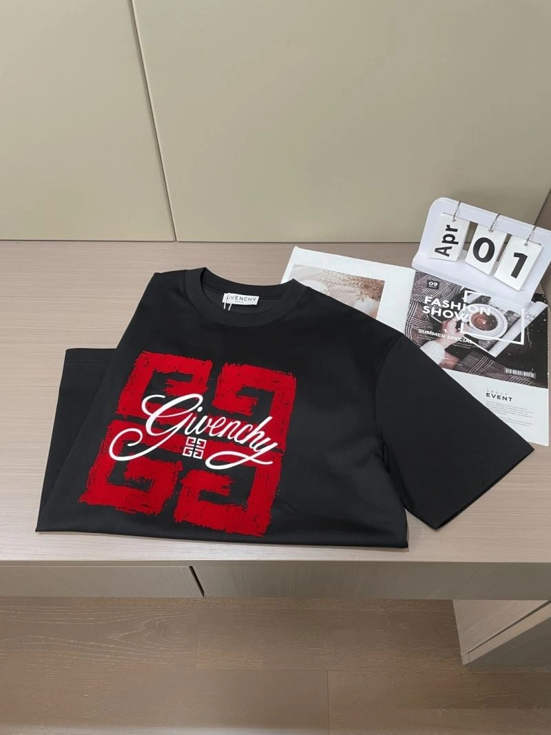 High accuracy Givenchy T-Shirts