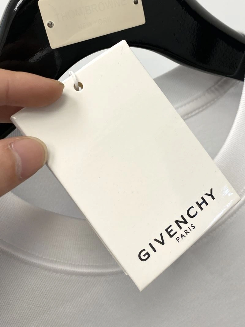 Factory-made Givenchy T-Shirts