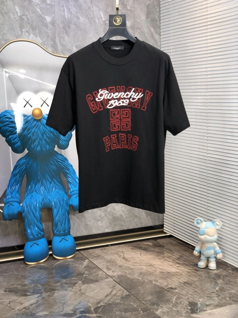 Givenchy T-Shirts