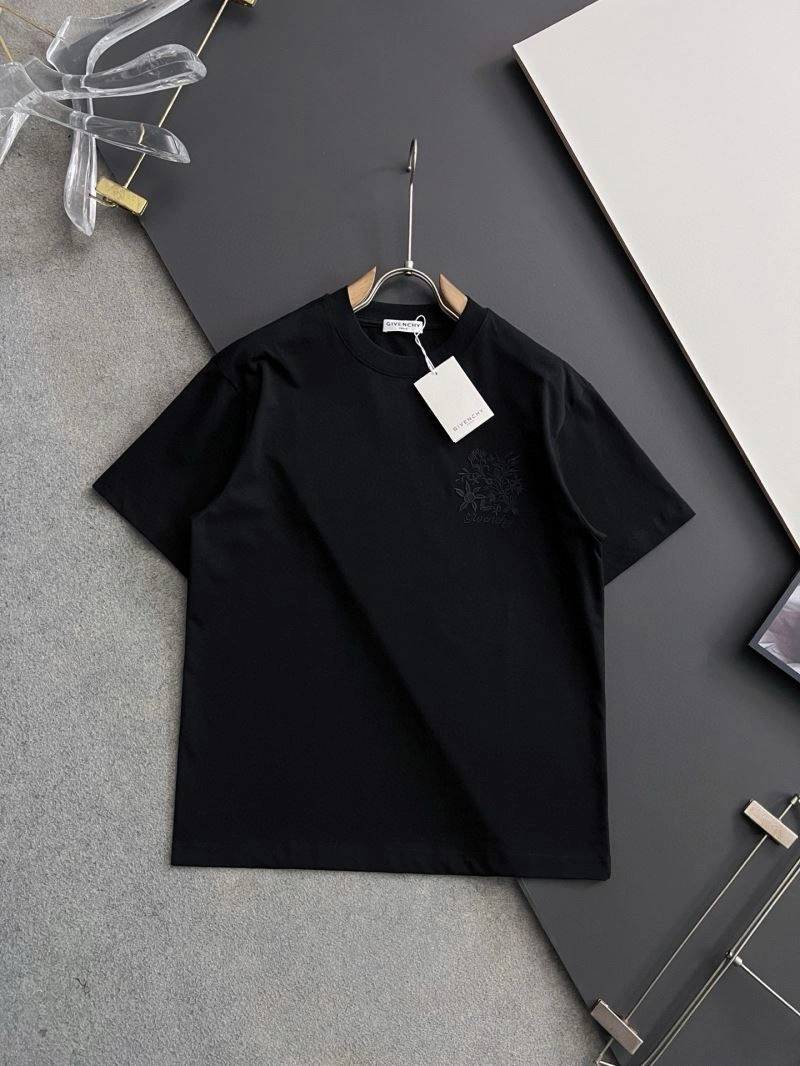 Givenchy T-Shirts