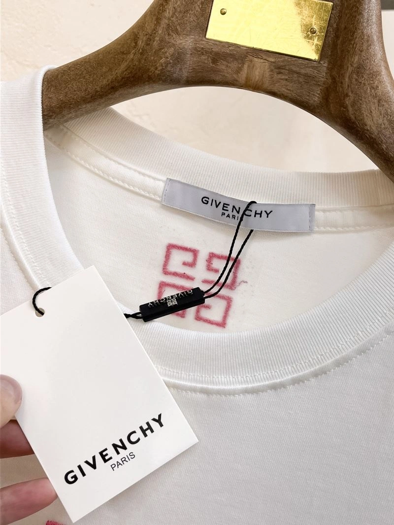 Top match Givenchy T-Shirts
