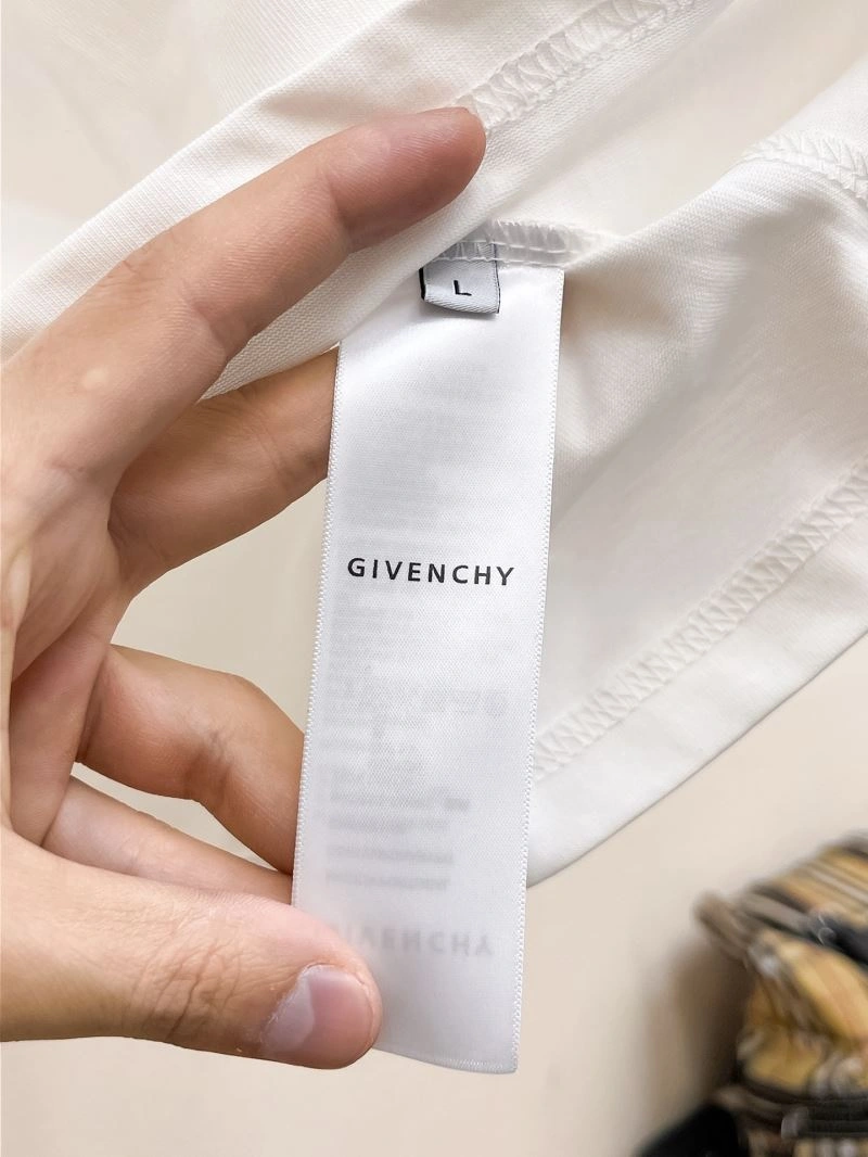 Top match Givenchy T-Shirts