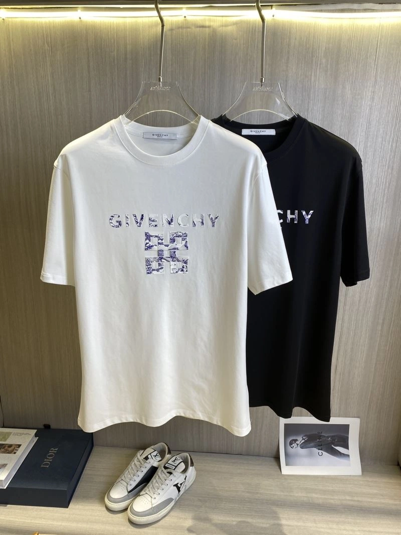 Inexpensive Givenchy T-Shirts