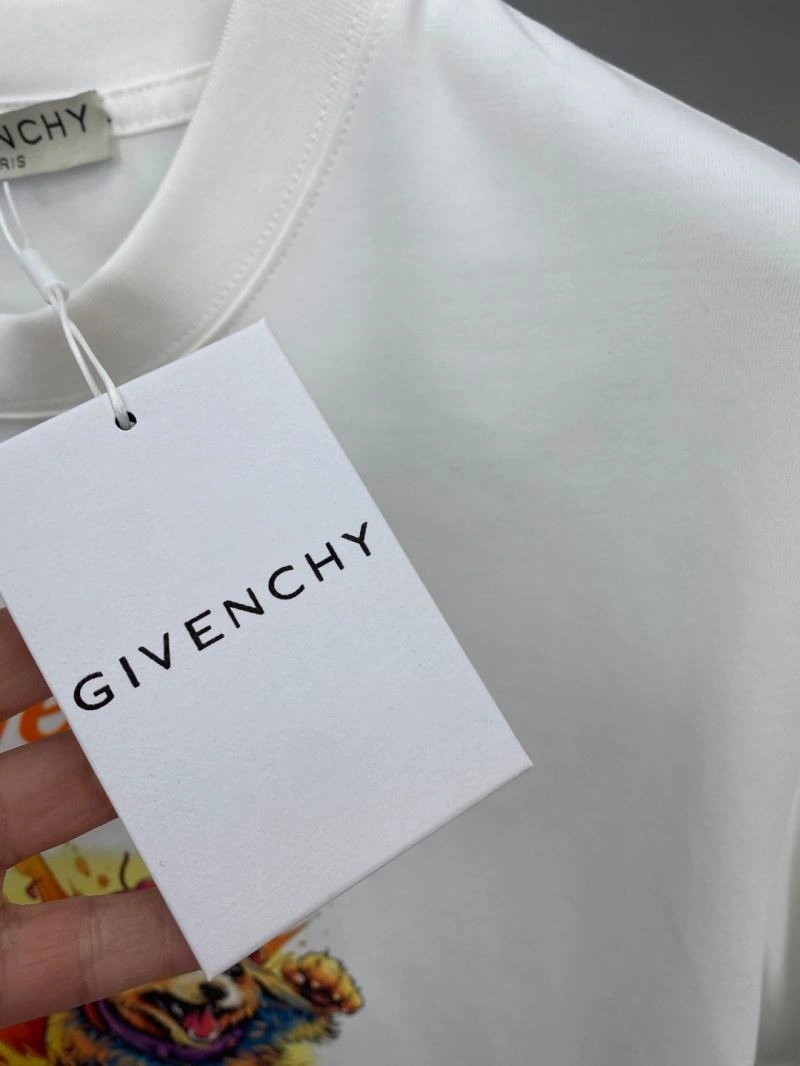 Inexpensive Givenchy T-Shirts