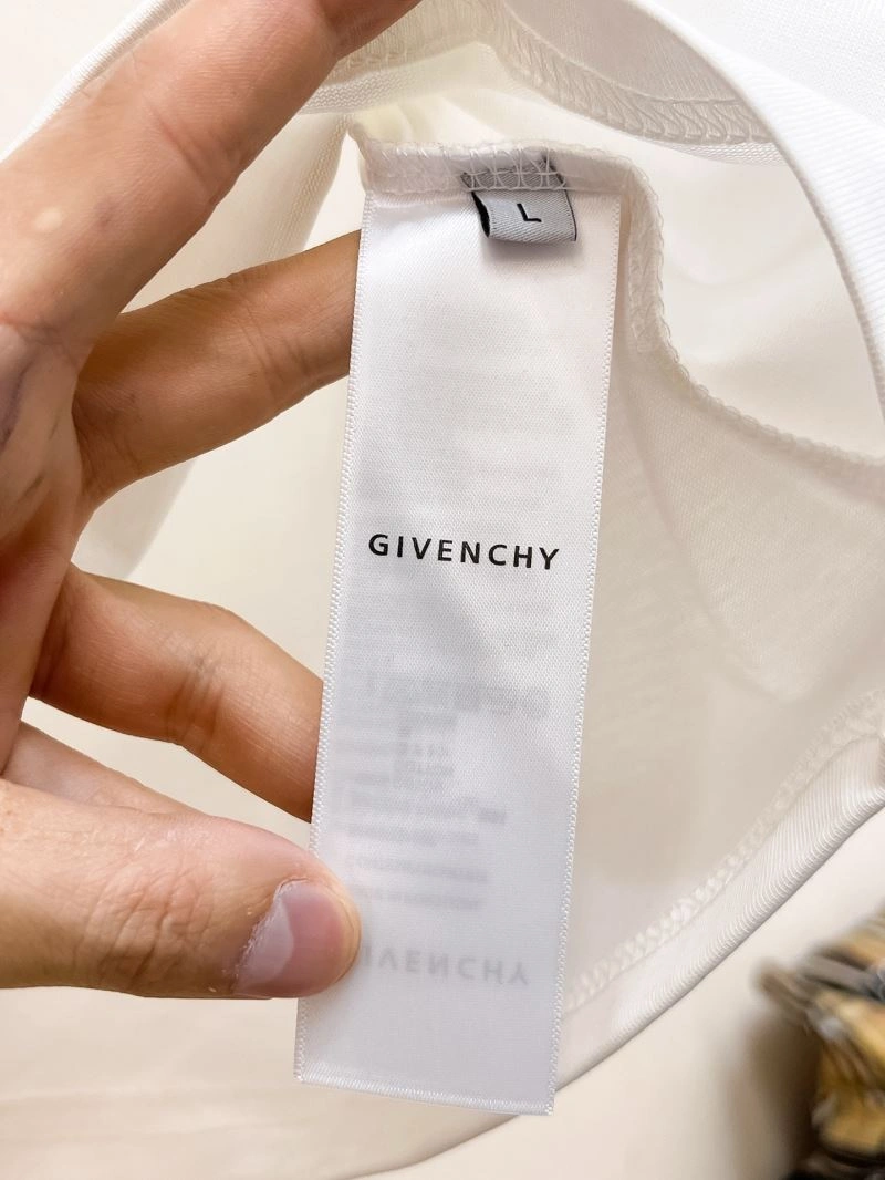 High accuracy Givenchy T-Shirts