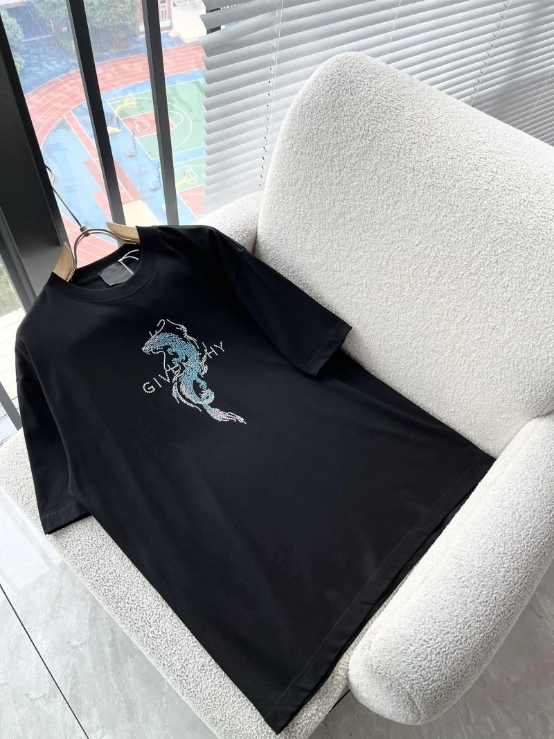 Top match Givenchy T-Shirts