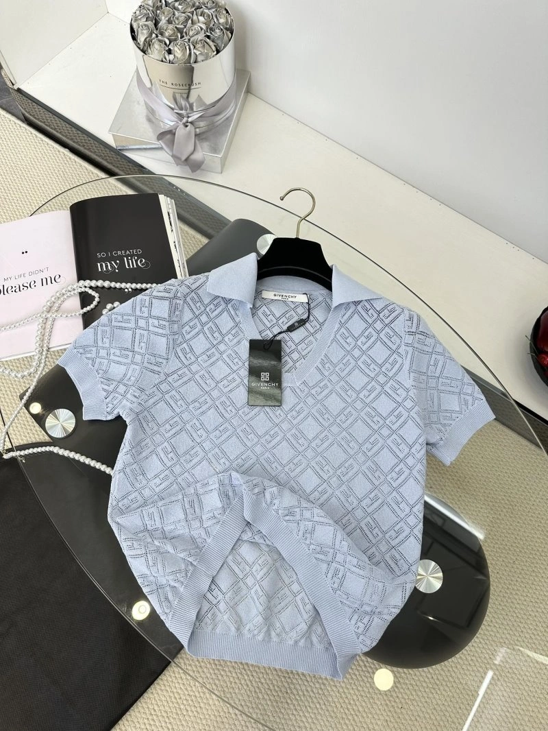Inexpensive Givenchy T-Shirts