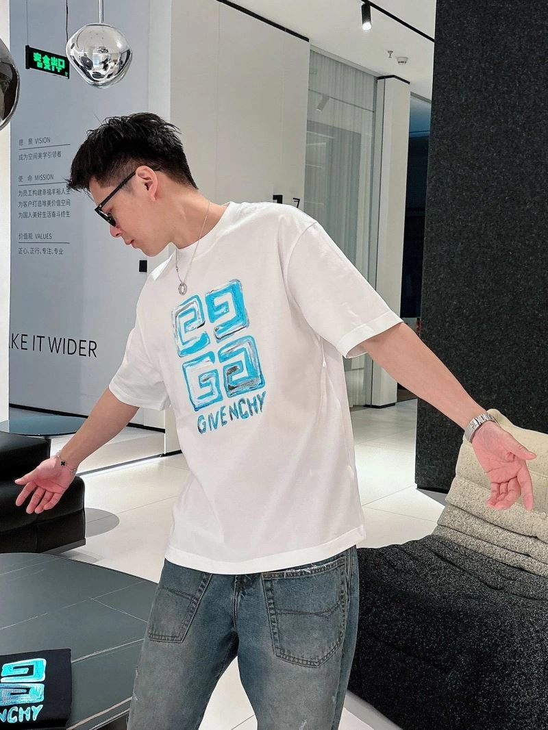 Affordable Givenchy T-Shirts