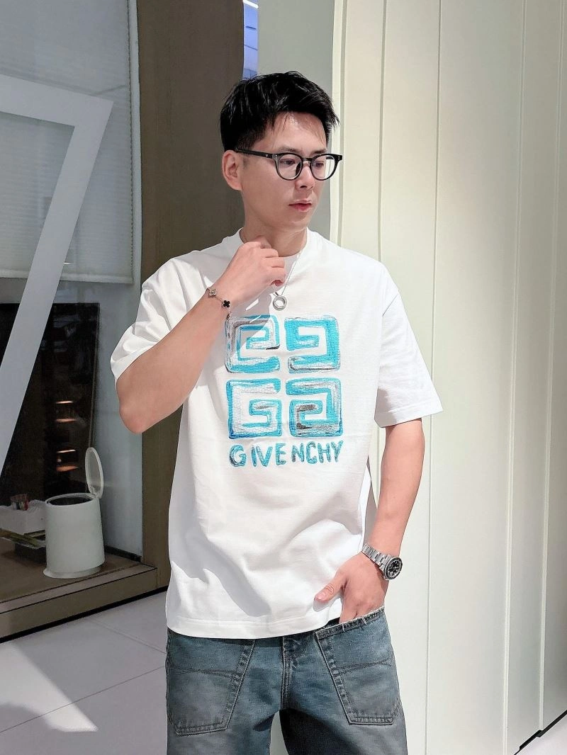 Affordable Givenchy T-Shirts