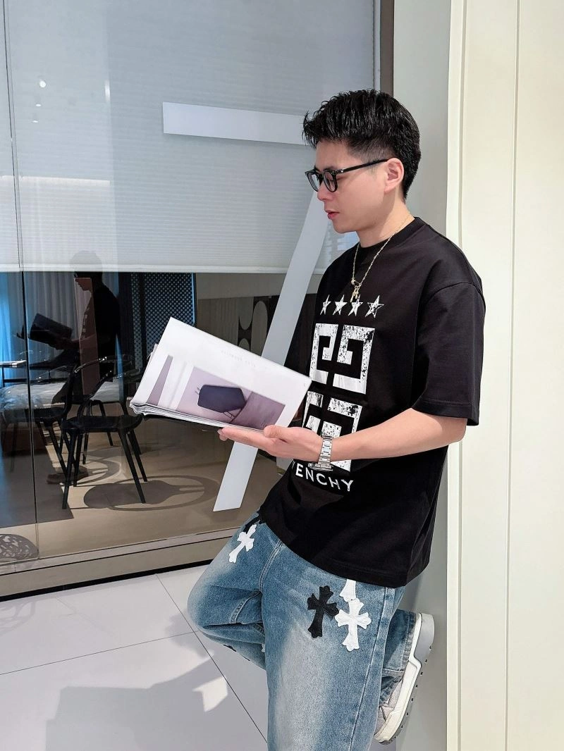 Low-cost Givenchy T-Shirts